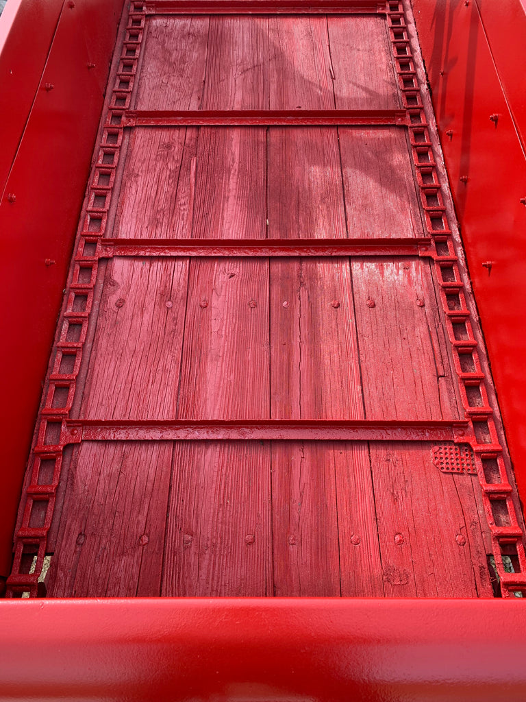 IHC 530 67H MANURE SPREADER APRON – Farmchains.com